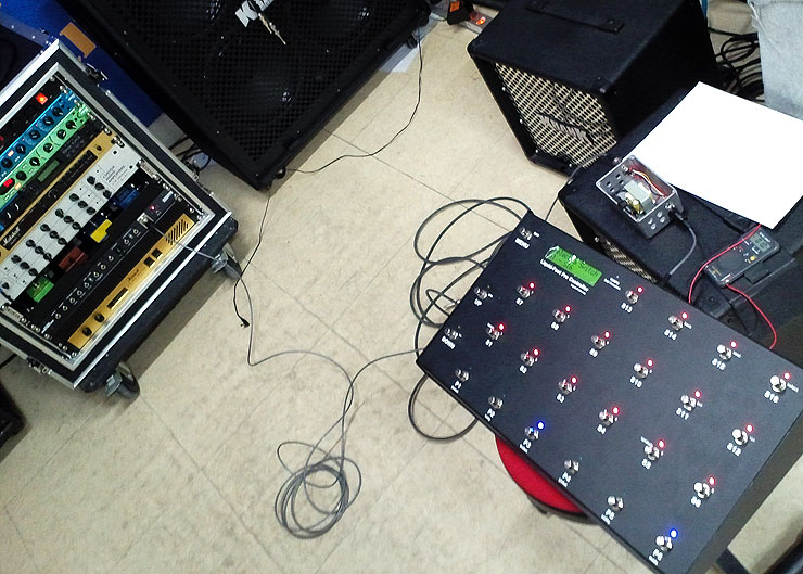 최강 미디컨트롤러 간단비교 RS-10 vs Liquid Foot Pro : 네이버 블로그