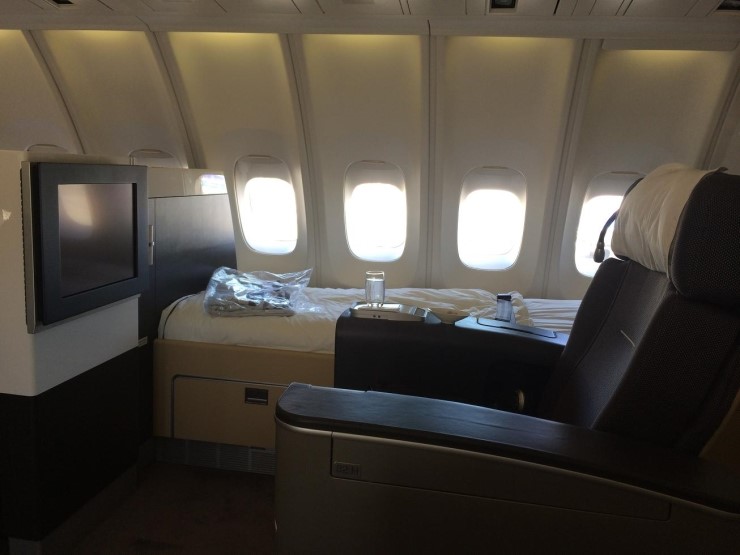 LH493 YVR-FRA (벤쿠버-프랑크푸르트) 루프트한자 퍼스트 클래스 : 네이버 블로그