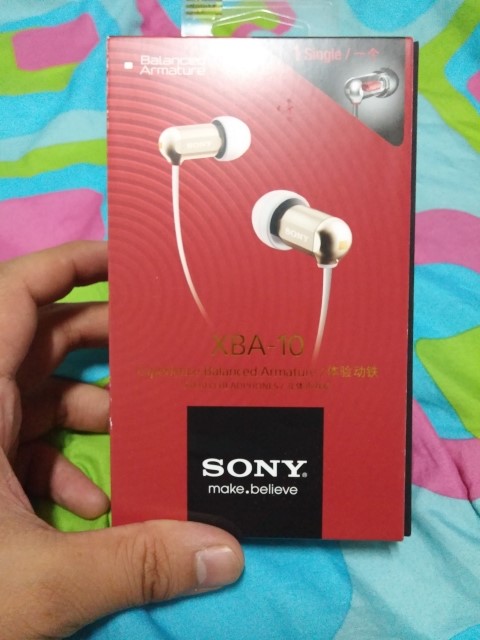 이제 저가형도 소니!! SONY XBA-10 이어폰 개봉기 : 네이버 블로그