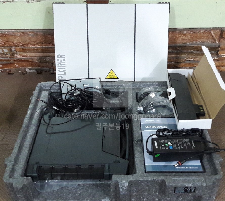 급매 - Thrane & Thrane Explore-700 : TT-3732A Transceiver + TT-3703A E700 ...