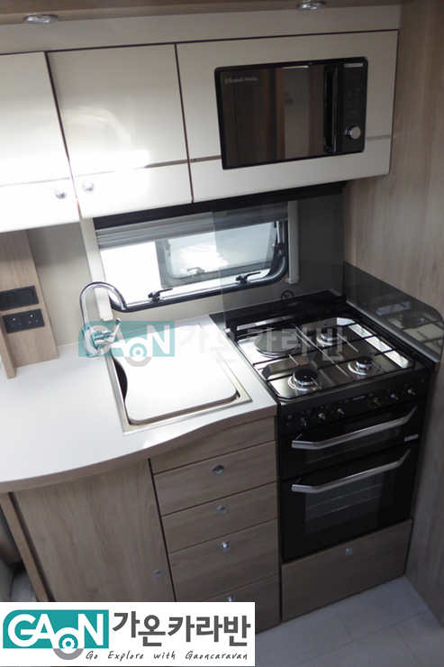 [신차/판매중] 2019년 컴파스 카피로 574 (2019 Compass Capiro 574) 카라반 : 네이버 블로그