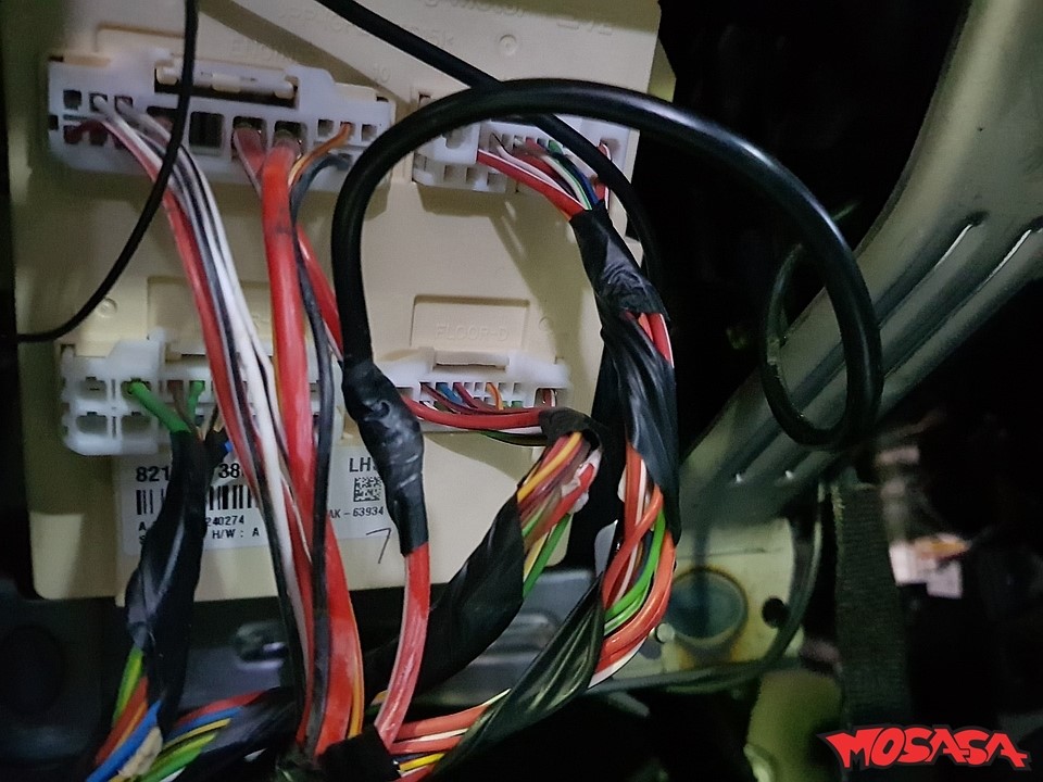 렉스턴스포츠튜닝 신형이지드라이 2열도어led 1열도어스팟 작업 : 네이버 블로그